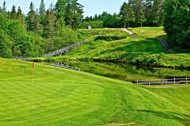 Digby Pines Golf Resort and Spa Golf Course in Digby, Nova Scotia ...